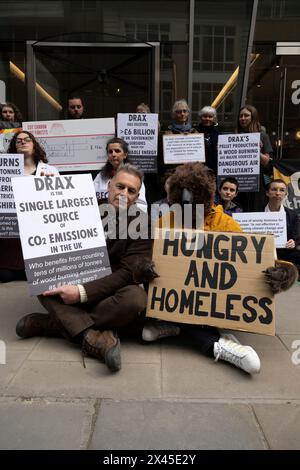 Chris Packham leads protests against Drax over environmental ...