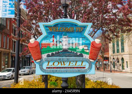 Welcome to Lowell sign on Central Street in downtown Lowell ...