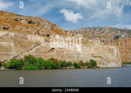 Rumkale roman fortress and the Gran Terras, Halfeti, Turkey Stock Photo ...
