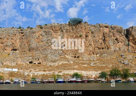 Rumkale roman fortress and the Gran Terras, Halfeti, Turkey Stock Photo ...