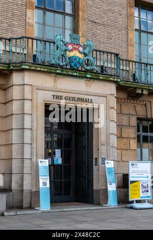 The Facade Above The Main Entrance To The Guildhall in Worcester Stock ...