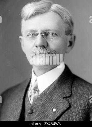 THOMAS R. MARSHALL (1854-1925) 28th Vice President of the United States ...