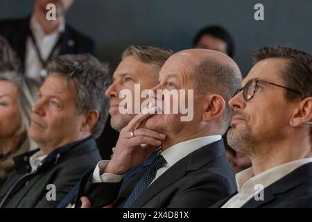 Olaf Scholz Bundeskanzler Olaf Scholz - Offizieller Baubeginn bei ...