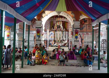 Smashan Kali Mandir. Bainan Bazaar area, Bagnan, Howrah, West Bengal ...