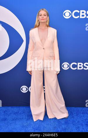 Beth Behrs bei der CBS Fall Schedule Celebration in den Paramount ...