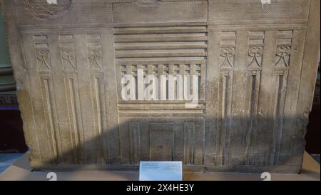 Limestone Sarcophagus of Rawer III, overseer of all the royal works ...