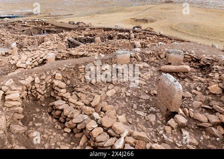 Neolithic archaeological site of Karahan Tepe, Circular stone structure ...