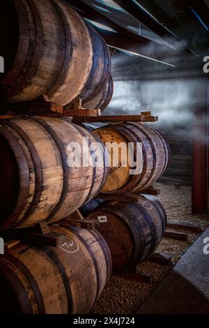 Cask Warehouse ,Glengoyne Distillery - Dumgoyne, Stirlingshire ...