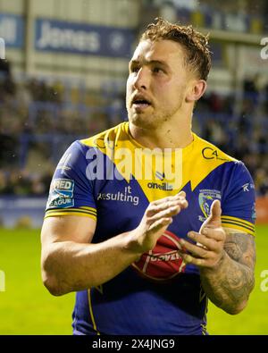 Sam Powell of Warrington Wolves salutes the fans after the Betfred ...