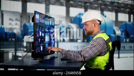 Engineer Operators Using Scada System At Industrial Plant Stock Photo ...