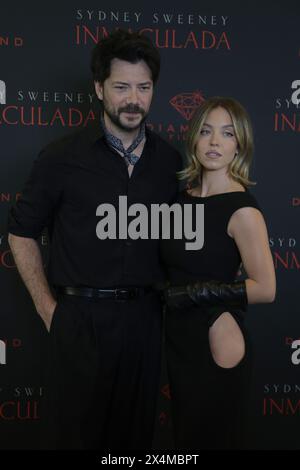 Immaculate Sydney Sweeney Stock Photo - Alamy