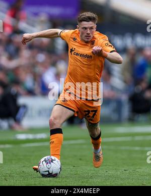 Regan Slater of Hull City in action during the Sky Bet Championship ...
