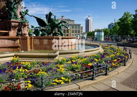 Mendebrunnen, Leipzig Opera House and Winter Garden Tower ...