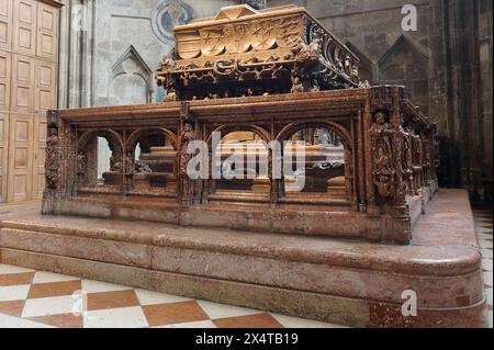 Vienna, St Stephen's Cathedral, Emperor Frederick III's raised ...