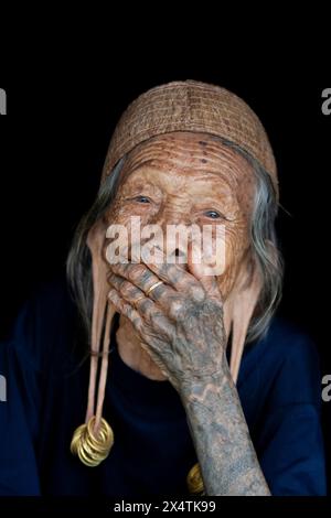 Elder from Dayak Kenyah tribe (ethnic minority group), Pampang, East ...