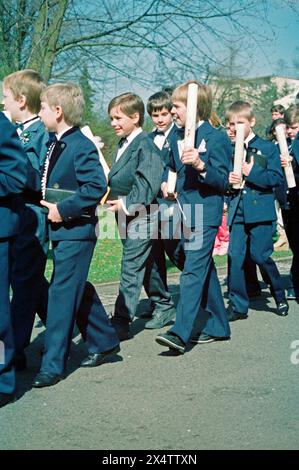 Children celebrating their First Communion on Virgen de Guadalupe's ...