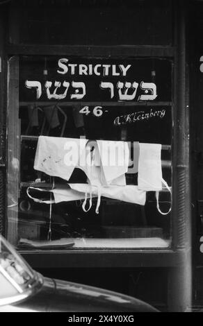 Jewish storefront on Madison Street Manhattan prior to demolition Stock ...