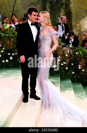 Elle Fanning and Gus Wenner attending the 83rd Golden Globes awards at ...