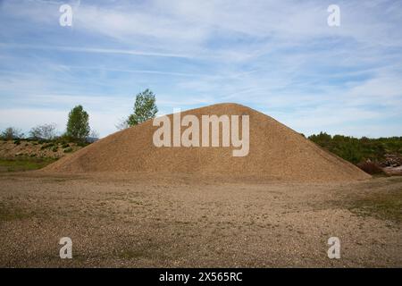 Pile of crusher run gravel landscape Stock Photo - Alamy