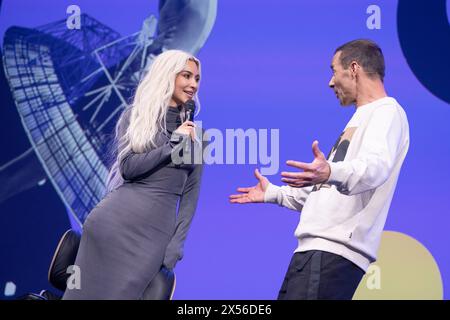 Kim Kardashian und Kai Pflaume beim OMR Festival 2024 in den Messehallen. Hamburg, 07.05.2024 ...