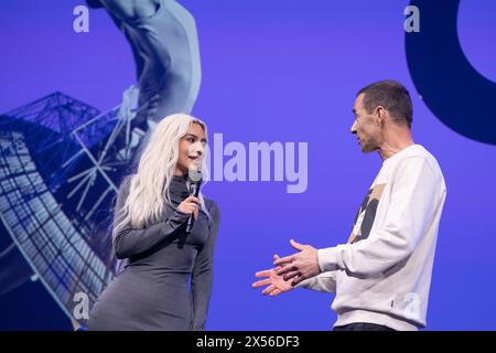 Kim Kardashian und Kai Pflaume beim OMR Festival 2024 in den Messehallen. Hamburg, 07.05.2024 ...