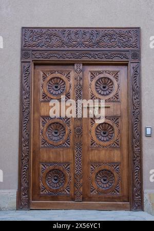 Traditional doors in Nizwa, Oman Stock Photo - Alamy