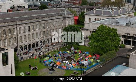 Students taking part in an encampment protest over the Gaza conflict on ...