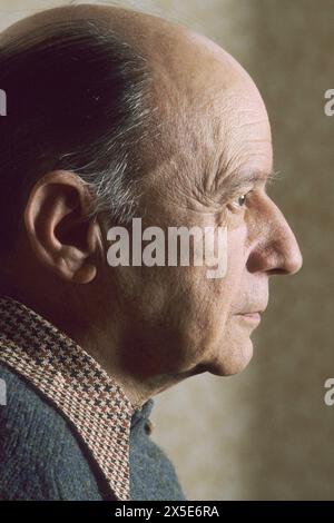Jacques ELLUL - Date : 19880101 ©John Foley/Opale.photo Stock Photo - Alamy