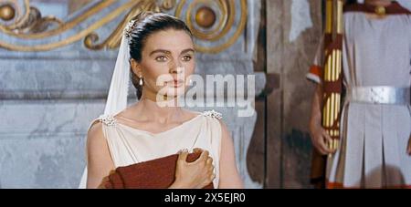 THE ROBE 1953 20th Century Fox film with Richard Burton as as Marcellus ...