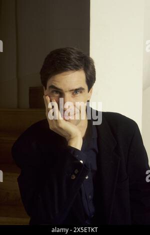 IGNATIEFF Michael Grant - Date: 19910601 ©John Foley/Opale.photo Stock ...