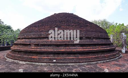 View of Menik Vehera, it was Built Around 8th Century, Polonnaruwa ...