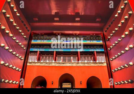 Red Gates and Doors Gugong, Forbidden City Emperor's Palace Beijing ...