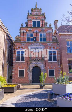 Netherlands, North Holland, Enkhuizen. Traditional Dutch Baroque row ...