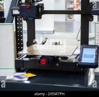 3D printer. Blank Empty 3D printer. 3D printer not working. Blank clean ...