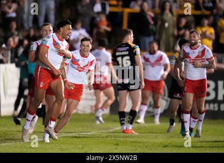 Try Waqa Blake during the BetFred Super League match between Bradford ...