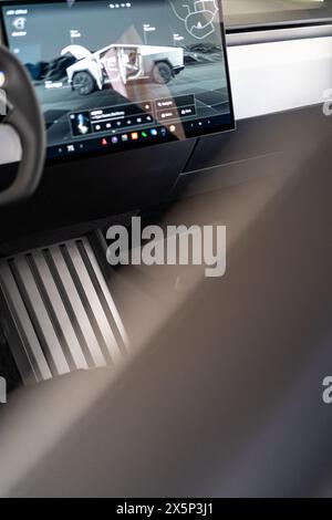 Interior view of a Tesla Cybertruck with touchscreen display Stock ...