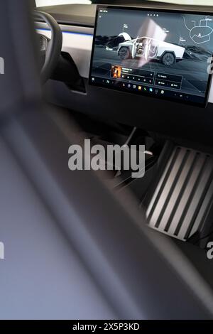 Interior view of a Tesla Cybertruck with touchscreen display Stock ...