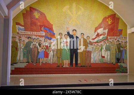 interior of Pyongyang metro stations Stock Photo - Alamy