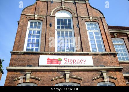 Stepney Road School, Beverley Road, Hull, UK. Metal railings removed ...
