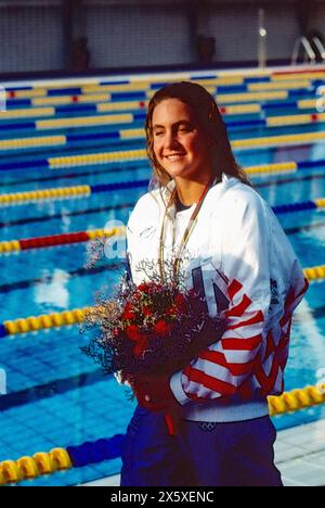 Summer Sanders (USA) competes at the 1992 Olympic Summer Games Stock ...