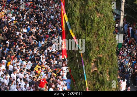 Rato Machhindranath chariot procession begins in Nepal Elderlies of ...