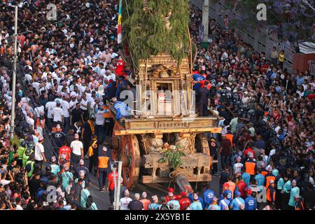Rato Machhindranath chariot procession begins in Nepal Nepali Hindu and ...