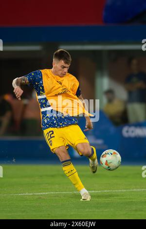 Boca Juniors' midfielder Kevin Zenon (2nd-R) celebrates after scoring ...
