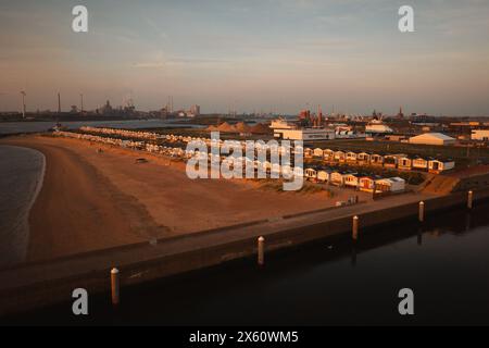 Kleine Strand, Beach Huts, Ijmuiden Netherlands Stock Photo - Alamy