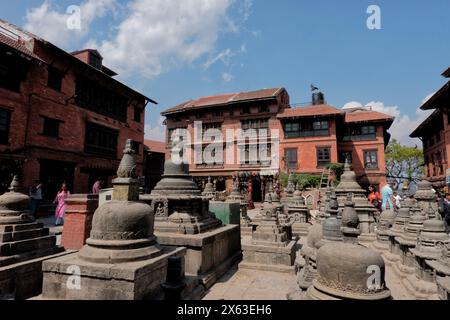 Traditional Newari architecture at Swayambunath Monkey Temple ...