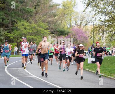 Runners in the last stretch of the Brooklyn Half Marathon inside ...