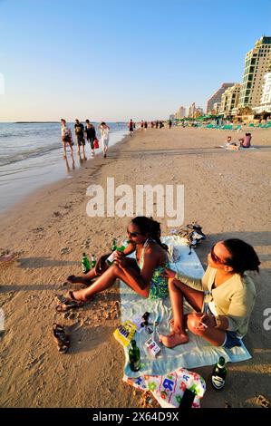 Israeli beauties on the beach in Tel-Aviv, Israel Stock Photo - Alamy