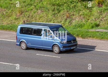 Volkswagen T6 Transporter Campervan Stock Photo - Alamy