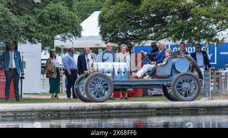 Darracq SS Course at the Concours of Elegance - Hampton Court Palace ...