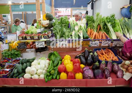 Vegetable market in San Remo Stock Photo - Alamy